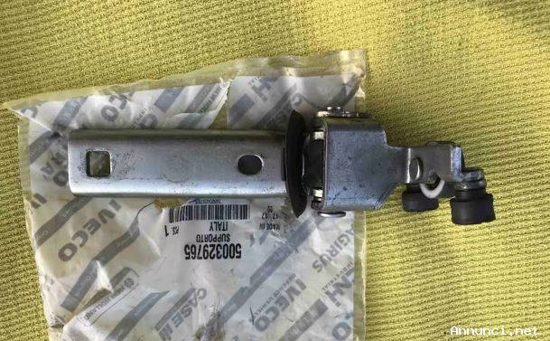 Rullo Guida Porta Laterale Destra Iveco Daily | Annunci Empoli